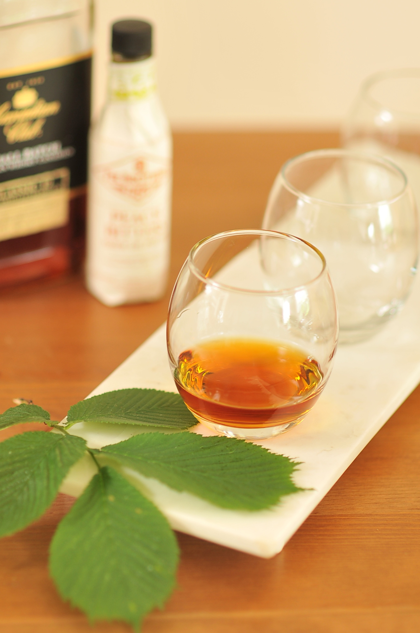 Happy Hour: The Fancy Ryan Whiskey Cocktail - Kiku Corner